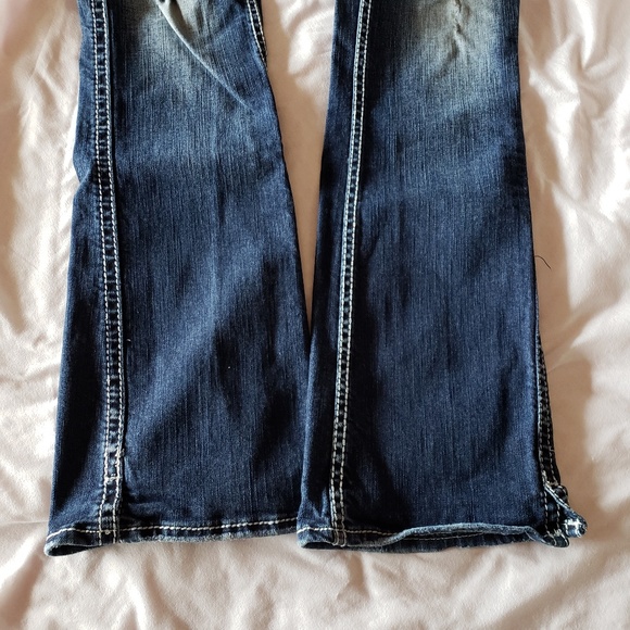 Silver Jeans | Jeans | Silver Jeans Ripped Style Jeans | Poshmark